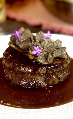 Beef Rossini with Creamed Spinac | Chef Shaun O'Neale | Foody